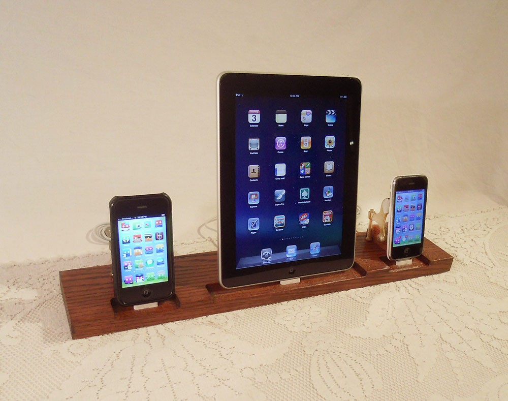 Triple Unit - Ipad - Iphone - Ipod - Dock - Sync And Charging Idock ...